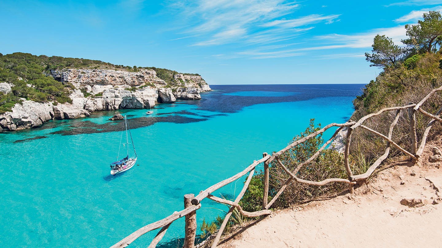 Minorque - Espagne | Forfaits Vacances Vol + Hôtel | Vols directs ...